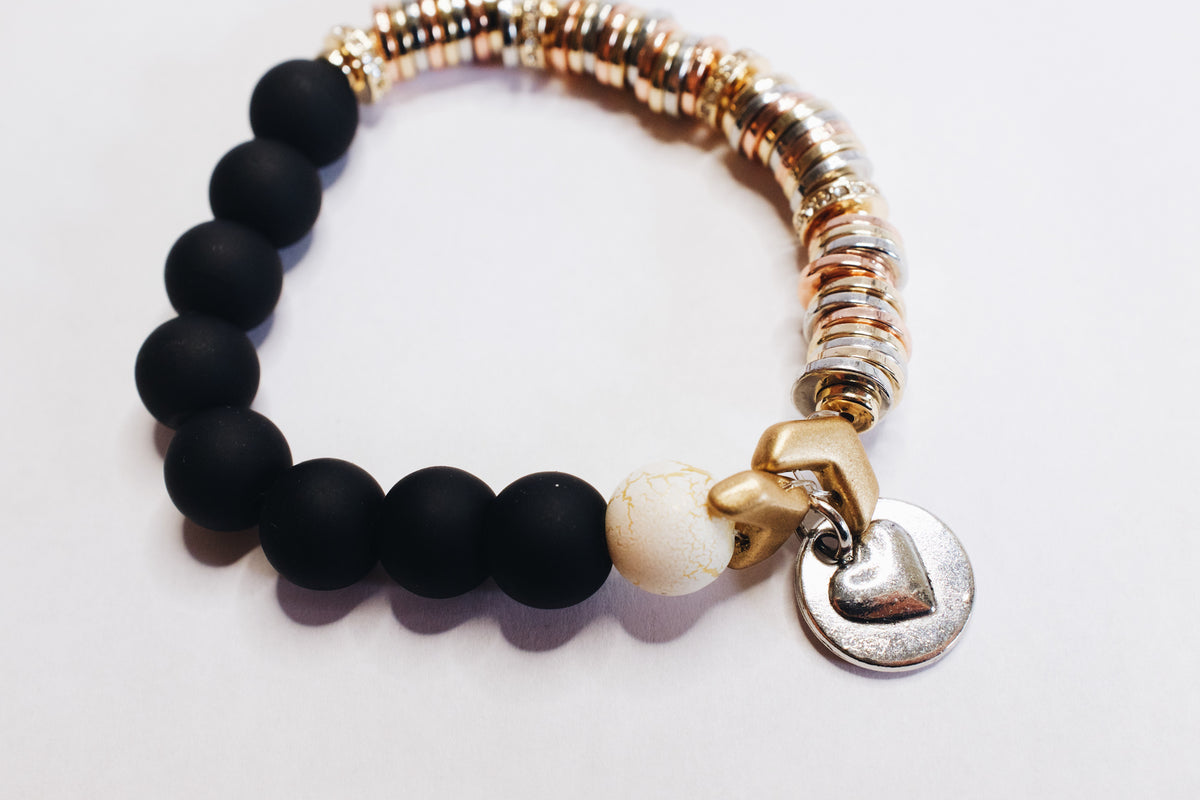 Midnight Sun – Esther Sky